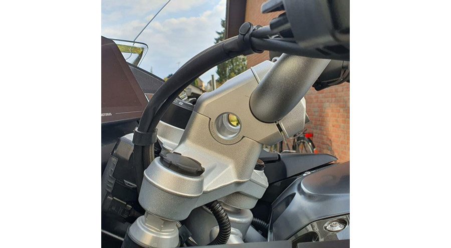 Handlebar Risers with Offset for BMW R1250RT (2021- ) | Motorcycle ...