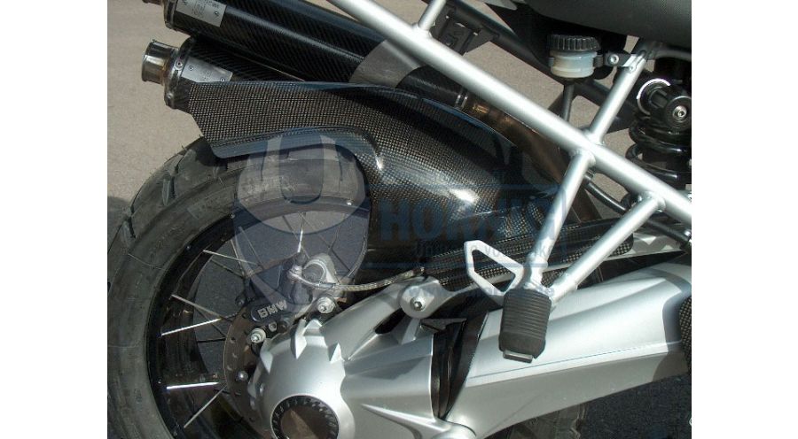 Carbon rear wheel hugger for BMW R1200GS & R1200GS Adventure ...