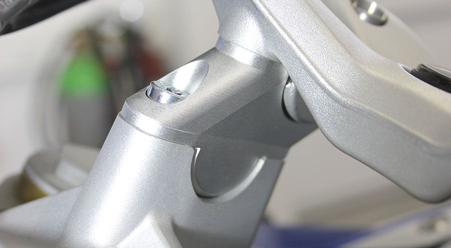 Handlebar Risers with Offset for BMW R 1250 RS | Motorcycle Accessory ...
