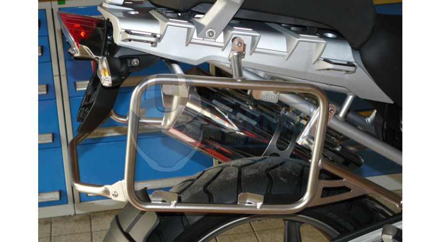 Carbon rear wheel hugger for BMW R1200GS & R1200GS Adventure ...